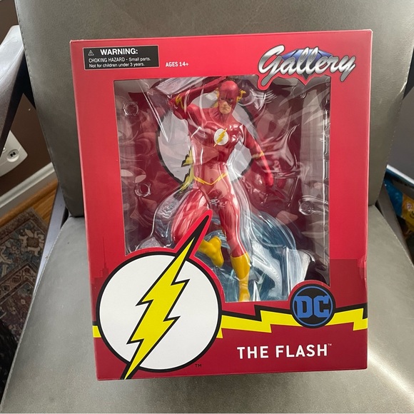DC Comics | Toys | Dc Comic Gallery Pvc Statue The Flash Gallery ...